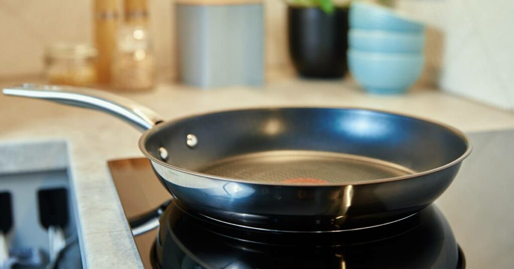 How Long Do Calphalon Pans Last? – Cooking Detective